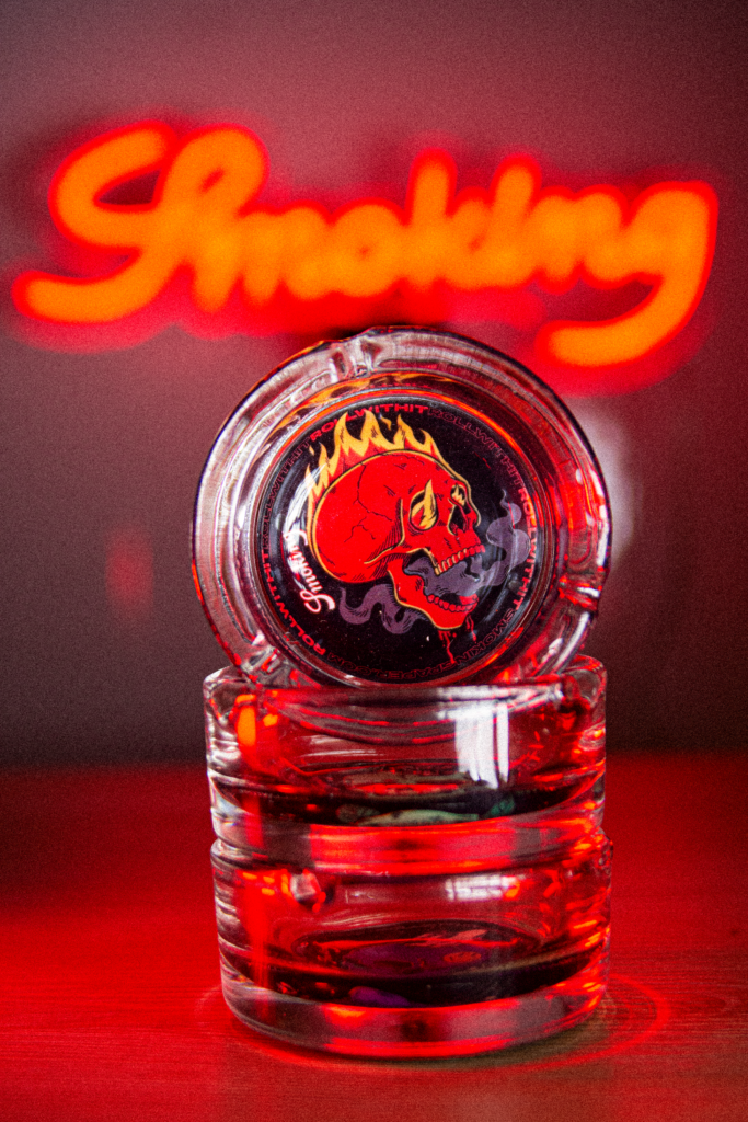 Dark Fire Ashtray | Smoking Paper